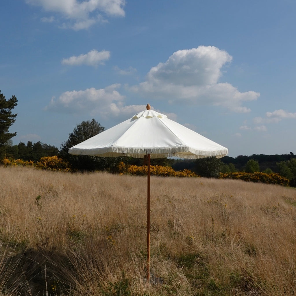 Lampshade parasol in double cream – Plia Parasols