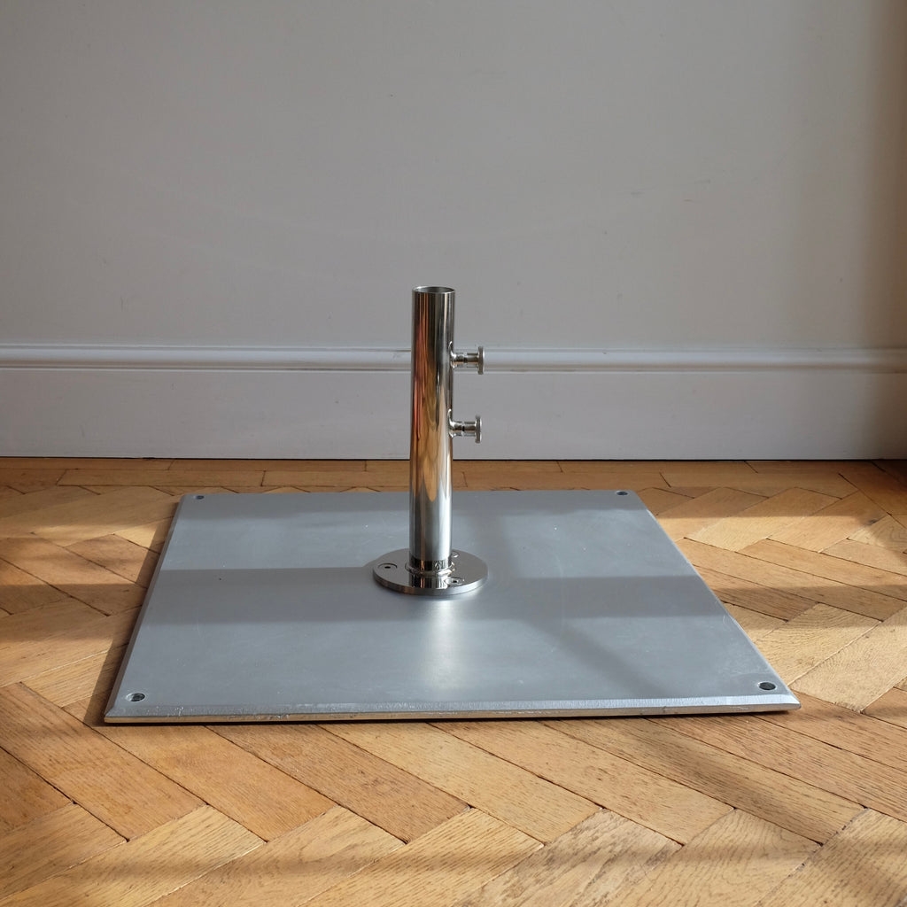 Galvanised steel square parasol base | Plia Parasols